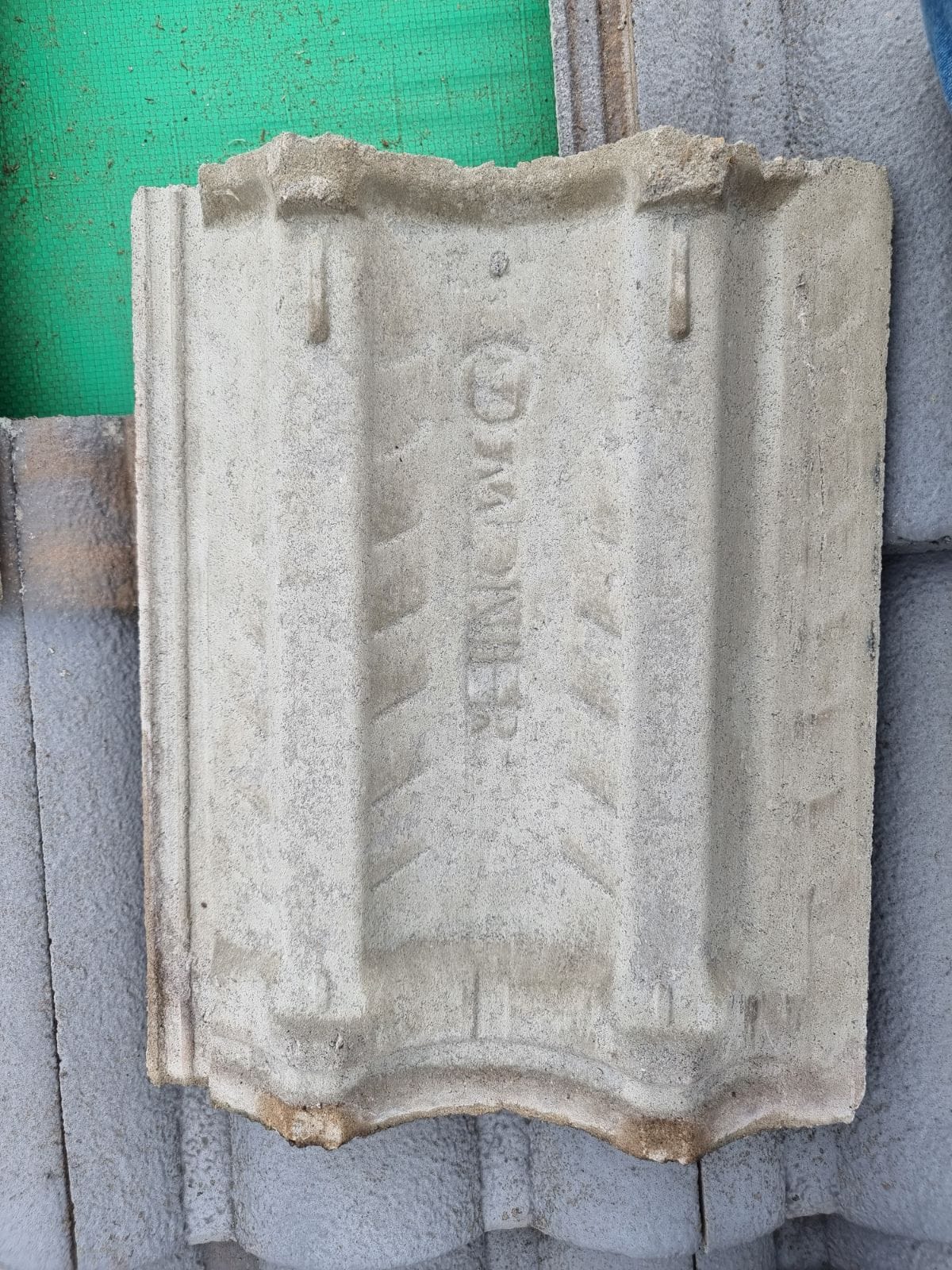 Second Hand Roof Tiles: An Affordable Solution for Roof Repairs ...